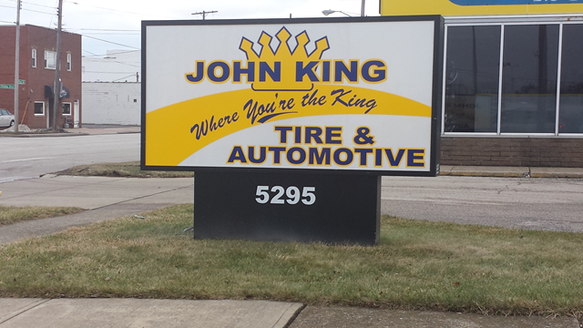 7 Signs You Need to Update Your Cleveland Signage!